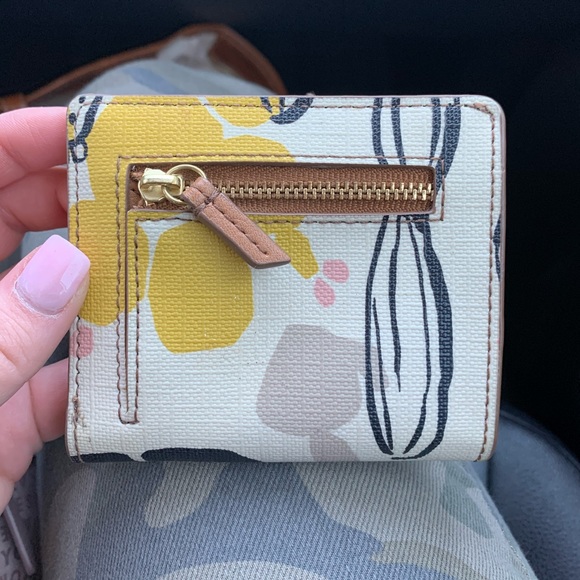 Fossil | Bags | Fossil Wallet | Poshmark